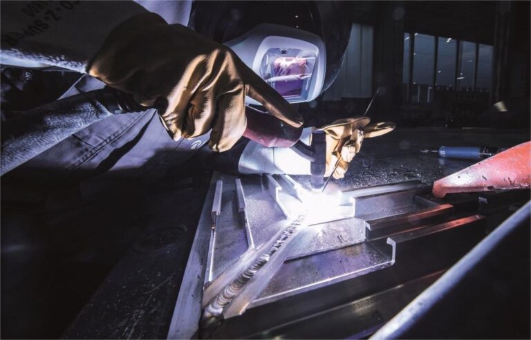 MIG vs TIG Welding: Pros, Cons, and When to Choose Each - Richconn ...