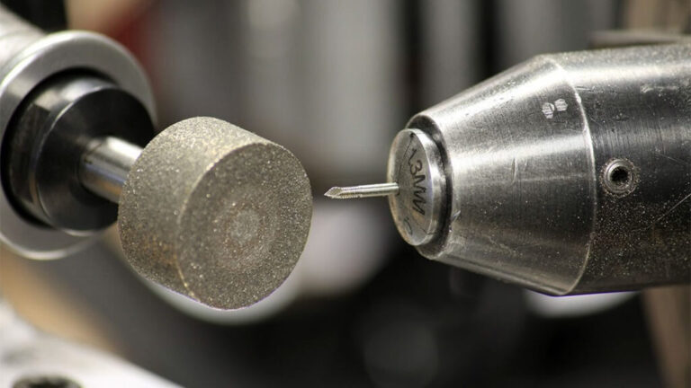 Micro CNC Machining: Techniques, Application and Advantages